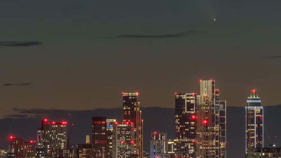 See Photos of Comet C/2023 A3 (Tsuchinshan-Atlas) Over The UK - Orbital ...
