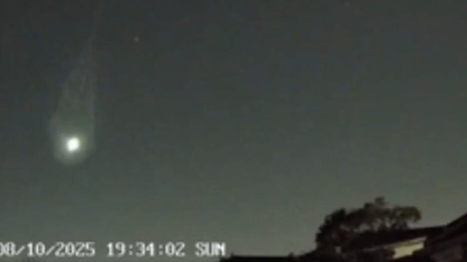 [VIDEO] Meteor Explosion Over Australia Just Broke the Sound Barrier ...