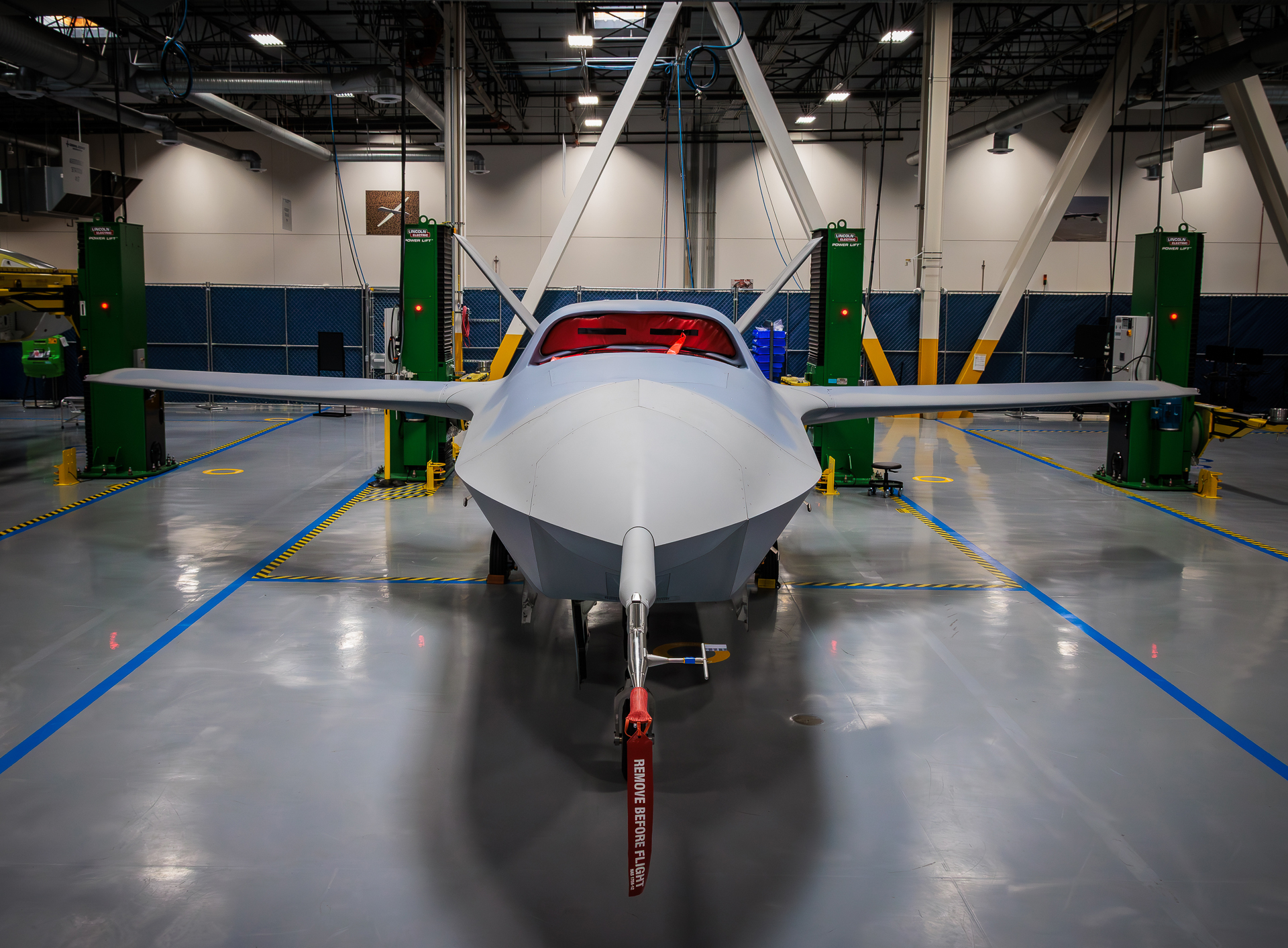 USAF Chooses First F-35 CCA Wingmen - Orbital Today