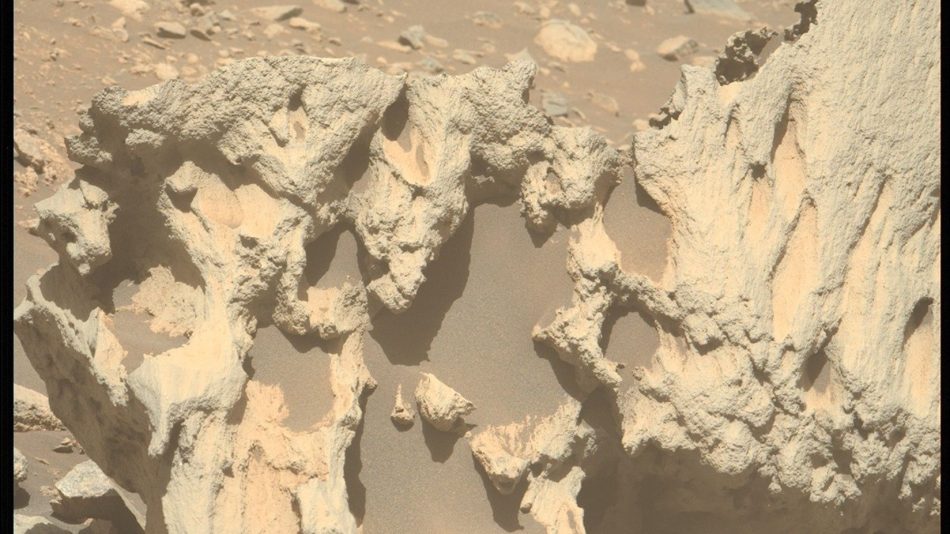 Scientists have Discovered Multiple Meteorites… on Mars [PHOTO ...