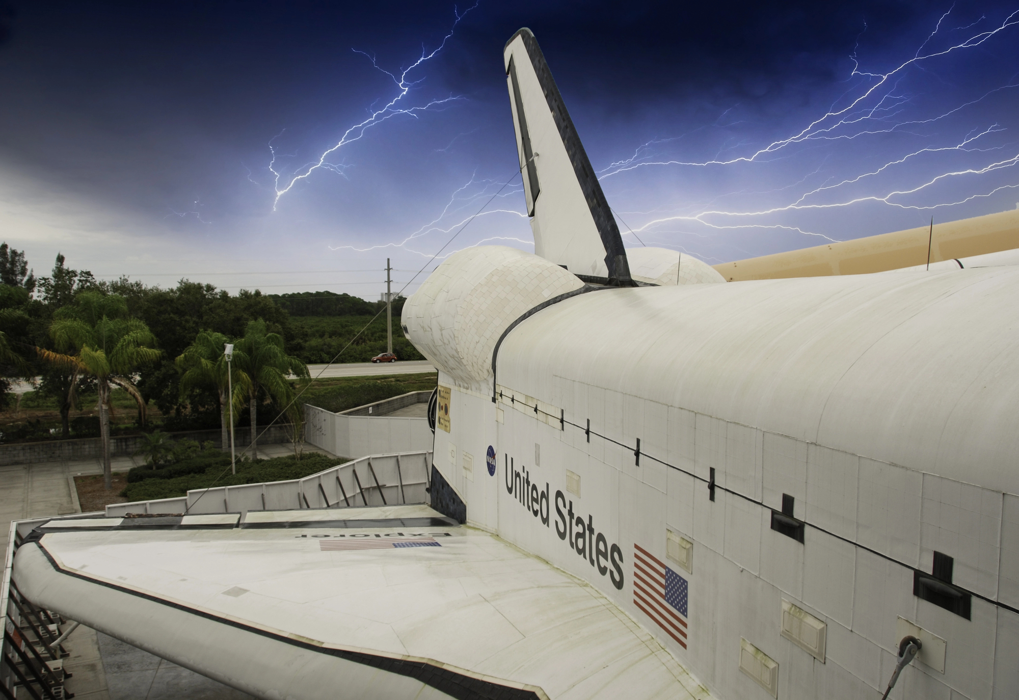1 of 3 NASA RB-57s Lands Wheels-up in Houston as Emergency Crews Rush ...